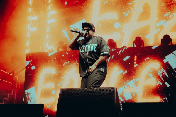 Four Decades of Attitude: Ice Cube Brings Truth to Oakland – House of Music
